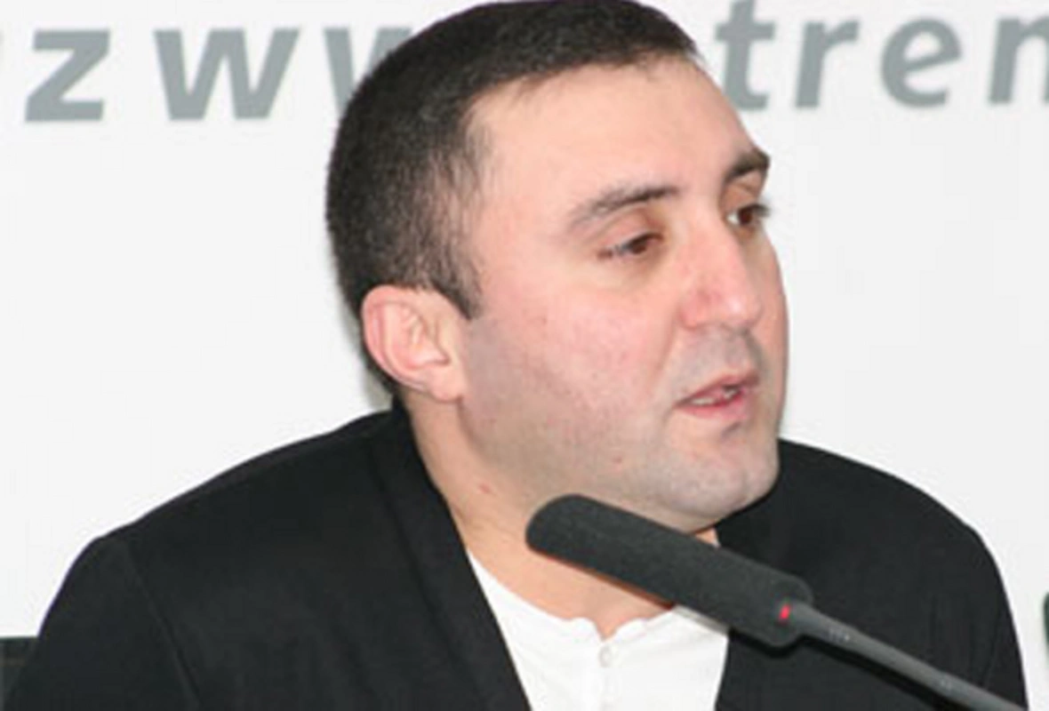 Nail Naiboğlu yeni layihə təqdim edəcək – Foto - Oxu.az
